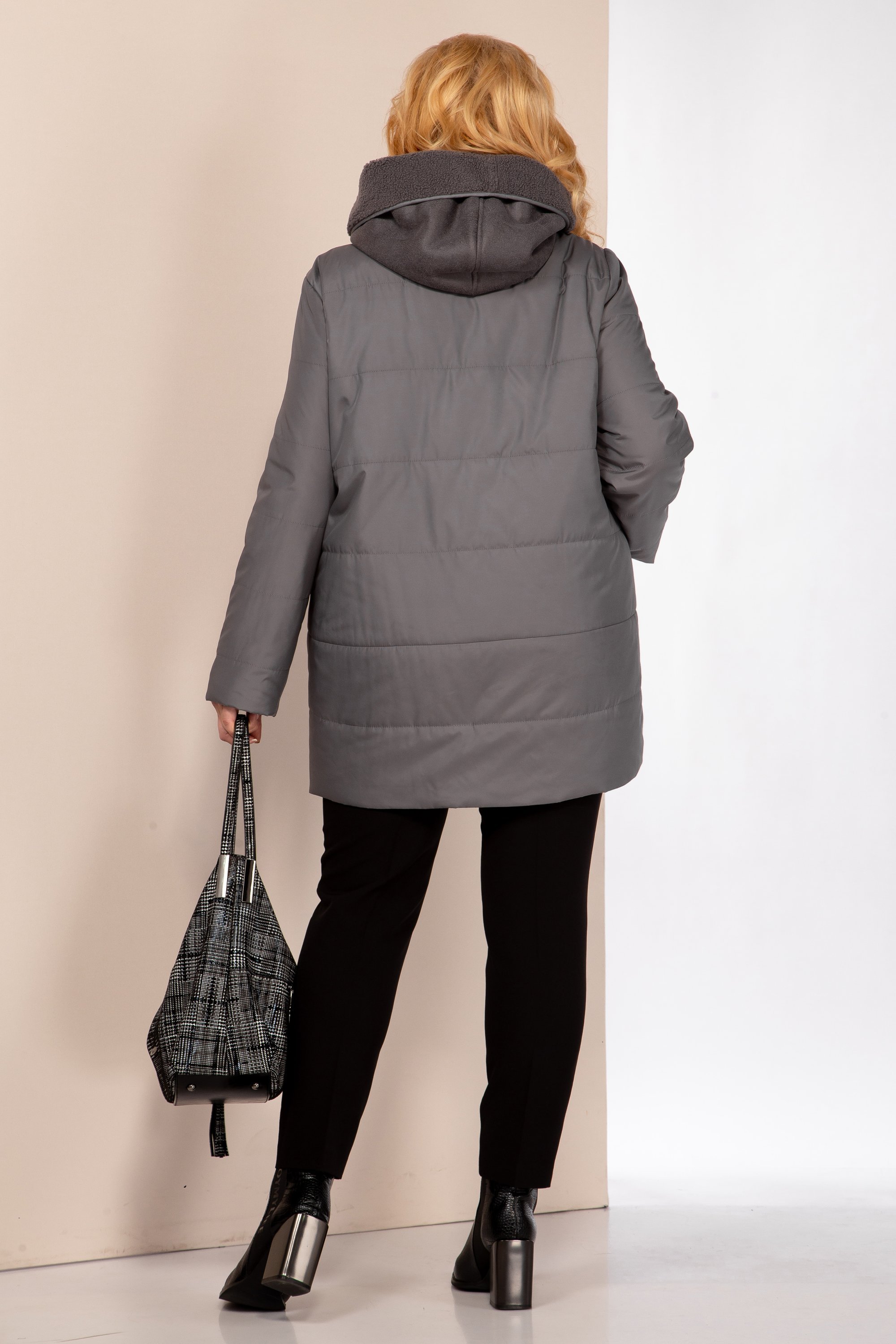 Куртка 2088 светлый графит Shetti купить - 7% скидка | в наличии